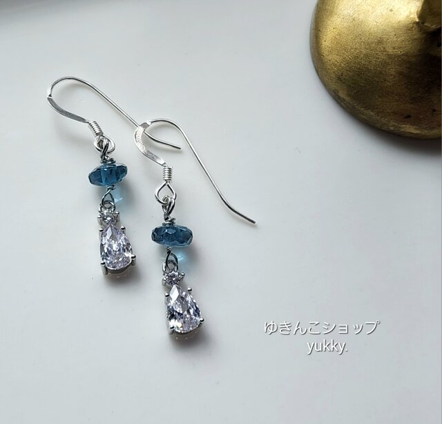 宝石質ロンドンブルートパーズAAA CZピアス(SF)/イヤリング★ | iichi 日々の暮らしを心地よくするハンドメイドやアンティークのマーケットプレイス