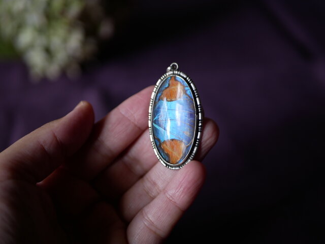 モルフォ蝶 純銀 フランスアンティーク ペンダントトップ ブロカント スターリングシルバー | iichi 日々の暮らしを心地よくするハンドメイドやアンティークのマーケットプレイス