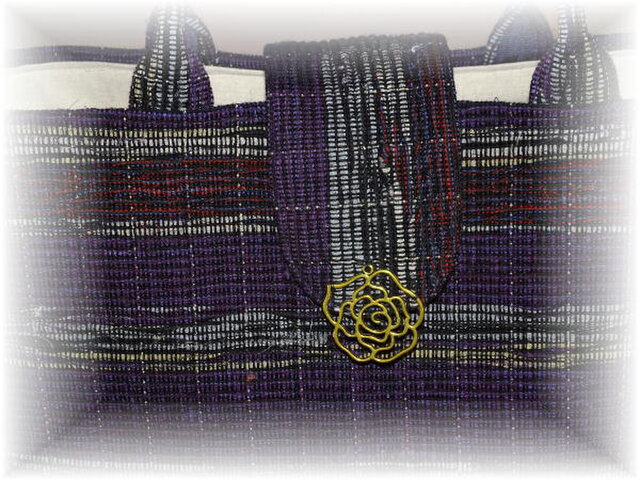 裂き織りちょっと大きめトート B－169 | iichi 日々の暮らしを心地よくするハンドメイドやアンティークのマーケットプレイス