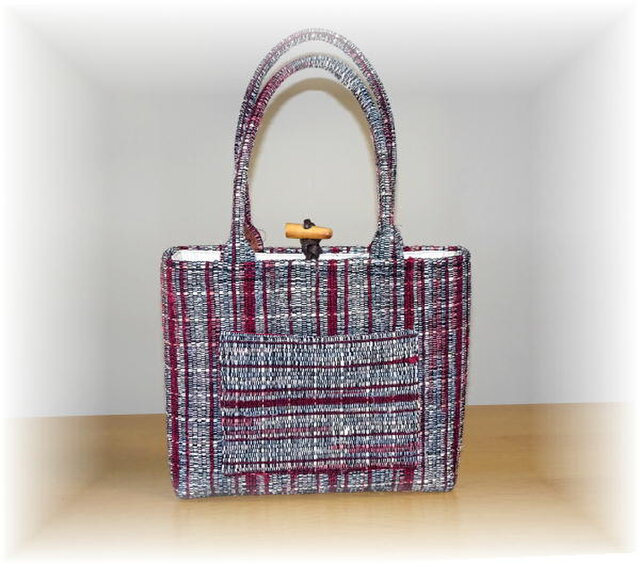 裂き織りトート （小） B－171 | iichi 日々の暮らしを心地よくするハンドメイドやアンティークのマーケットプレイス