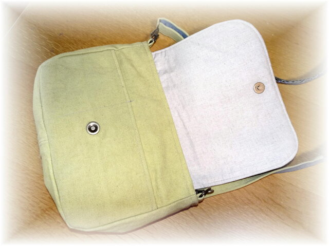 裂き織りと帆布のコラボショルダー B－174 | iichi 日々の暮らしを心地よくするハンドメイドやアンティークのマーケットプレイス