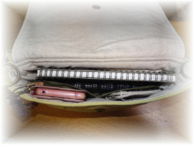 裂き織りと帆布のコラボショルダー B－174 | iichi 日々の暮らしを心地よくするハンドメイドやアンティークのマーケットプレイス