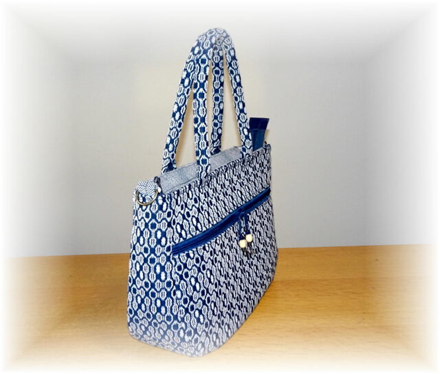 手織りの丸底バッグ B－175 | iichi 日々の暮らしを心地よくするハンドメイドやアンティークのマーケットプレイス