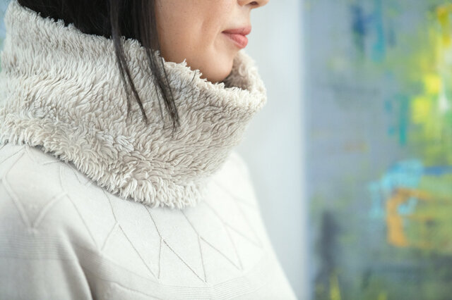 アンゼリカ染め Organiccotton Fur ふわふわネックウォーマー【Short size】 | iichi 日々の暮らしを心地よくするハンドメイドやアンティークのマーケットプレイス