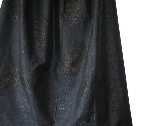 ☆大島紬着物ロングスカート☆梅柄♪【再販】 | iichi 日々の暮らしを心地よくするハンドメイドやアンティークのマーケットプレイス