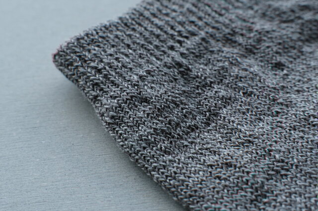 リネンキュプラ五本指ソックス｜ダークグレー｜22-24cm | iichi 日々の暮らしを心地よくするハンドメイドやアンティークのマーケットプレイス