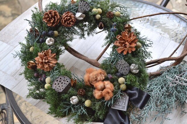 wreath静かな森のNOEL | iichi 日々の暮らしを心地よくするハンドメイドやアンティークのマーケットプレイス