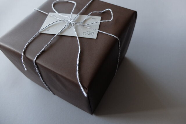 PINT専用 有料ギフトラッピング 550 | iichi 日々の暮らしを心地よくするハンドメイドやアンティークのマーケットプレイス