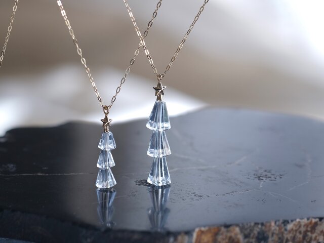 K10yg / Sサイズ Tiny tree necklace ツリーネックレス 星 クォーツ クリスマスツリー ゴールド | iichi 日々の暮らしを心地よくするハンドメイドやアンティーク ...