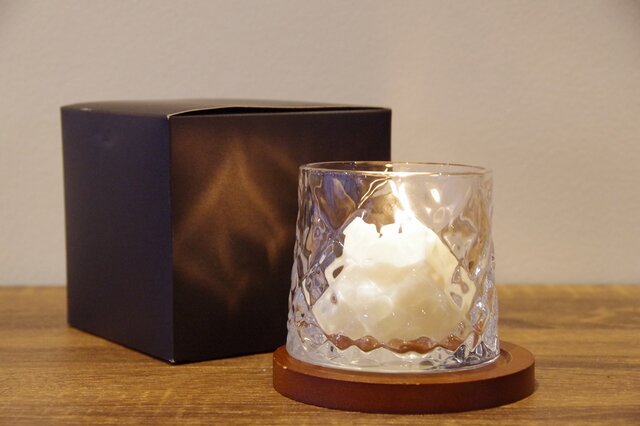 ミントモヒートの香りの手作りソイキャンドル ～Mellow Candle～ お酒好きな方へ | iichi 日々の暮らしを心地よくするハンドメイドやアンティークのマーケットプレイス