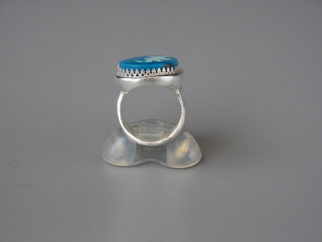 石の中の踊り子 | iichi 日々の暮らしを心地よくするハンドメイドやアンティークのマーケットプレイス