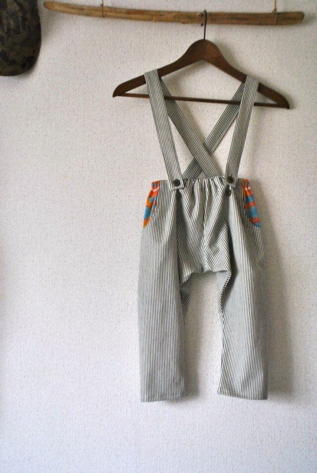 ひも付きパンツ90〜100（ヒッコリー×ネイティブ） | iichi 日々の暮らしを心地よくするハンドメイドやアンティークのマーケットプレイス