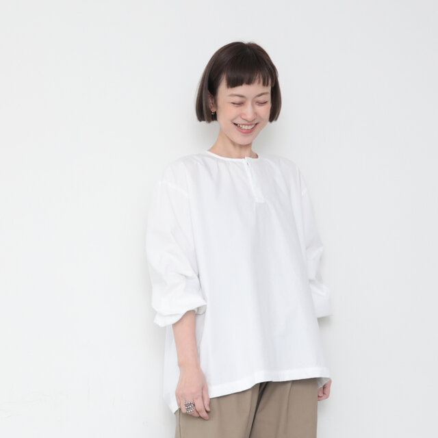 Moc blouse / shiro | iichi 日々の暮らしを心地よくするハンドメイドやアンティークのマーケットプレイス