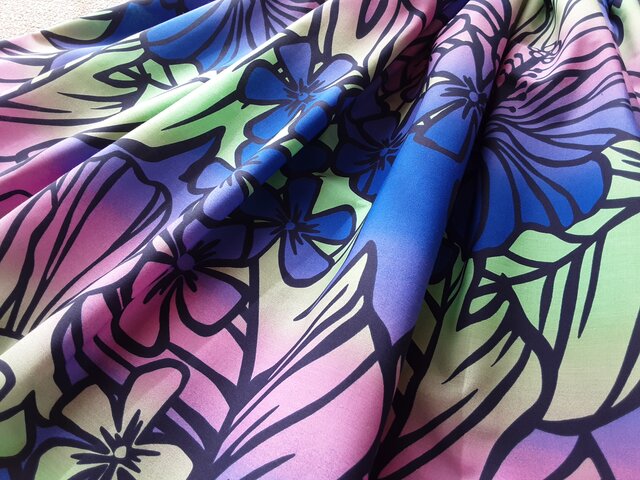 パウスカート：丈65cm：切替え：ケイキ子供 C19 | iichi 日々の暮らしを心地よくするハンドメイドやアンティークのマーケットプレイス