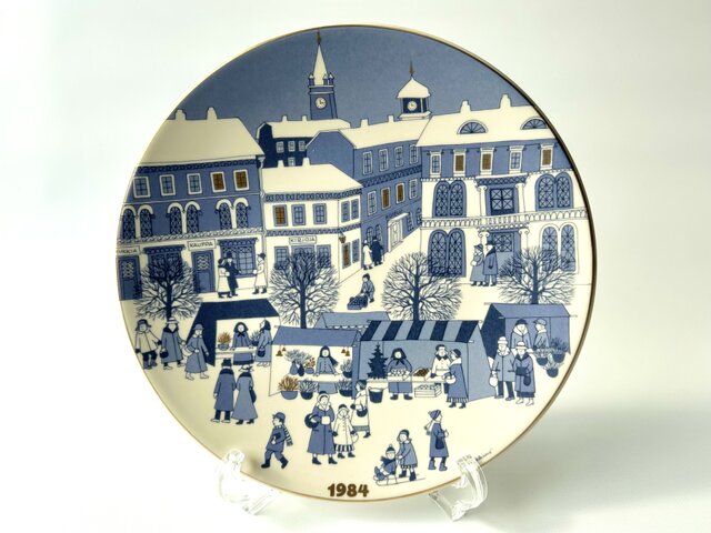 ARABIA Raija Uosikkinen クリスマスプレート 1984年 | iichi 日々の暮らしを心地よくするハンドメイドやアンティークのマーケットプレイス