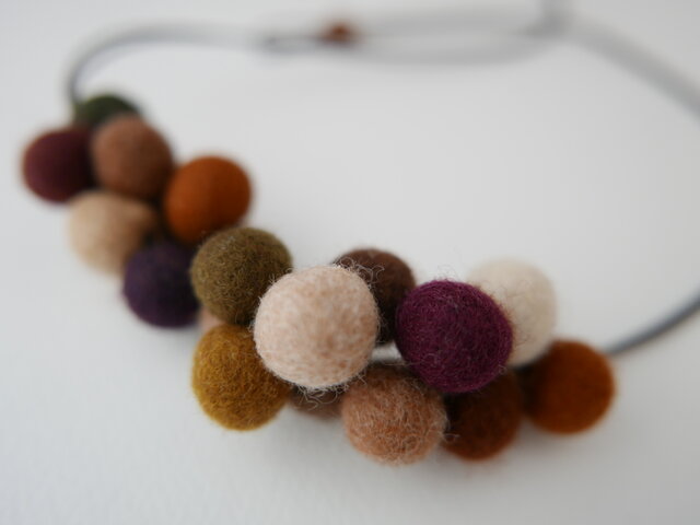 23balls BR | iichi 日々の暮らしを心地よくするハンドメイドやアンティークのマーケットプレイス