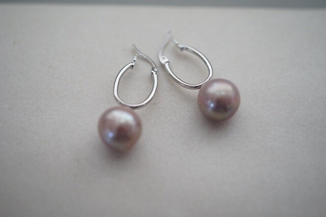【drop】silver925 バロックパールフープピアス 2（pink gray） | iichi 日々の暮らしを心地よくするハンドメイドやアンティークのマーケットプレイス