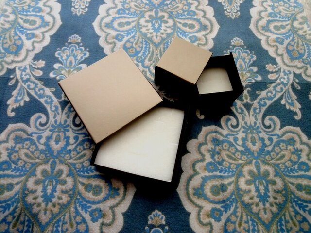 【限定数】天然石のネックレス 14KGF 立て爪 ラウンド タンザナイト 5mm | iichi 日々の暮らしを心地よくするハンドメイドやアンティークのマーケットプレイス