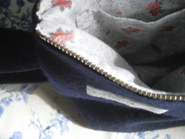 Melton×DarkNavy bag＆pouch | iichi 日々の暮らしを心地よくするハンドメイドやアンティークのマーケットプレイス