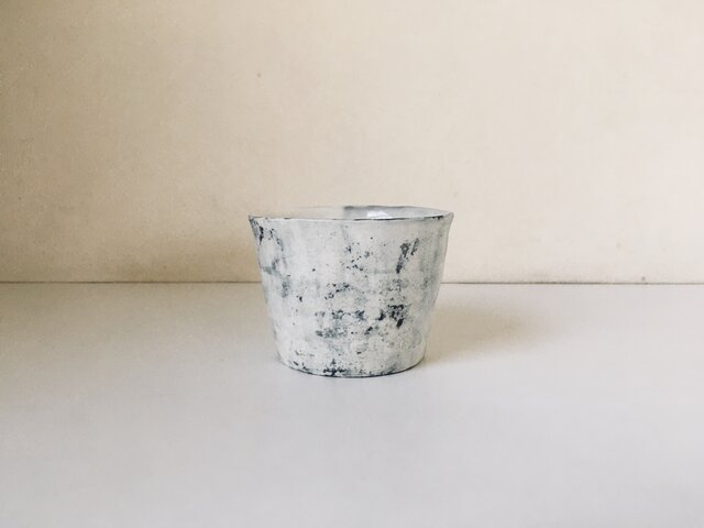 錆びた小屋の記憶16 | iichi 日々の暮らしを心地よくするハンドメイドやアンティークのマーケットプレイス