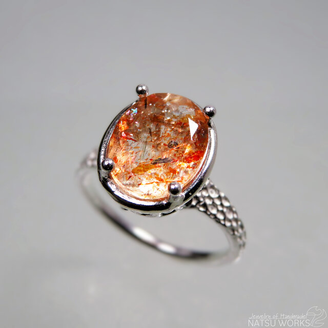 サンストーン リング / Sunstone Ring t | iichi 日々の暮らしを心地よくするハンドメイドやアンティークのマーケットプレイス