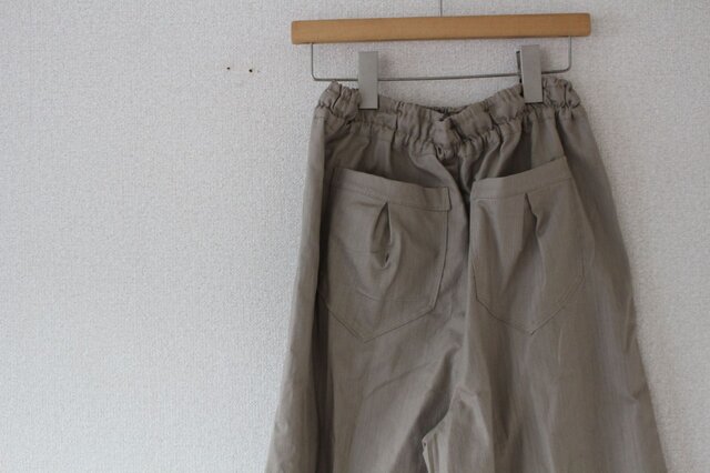 【年末福袋二点セット】 国産ダブルガーゼ ふんわりギャザー袖ワンピース とパンツのセット | iichi 日々の暮らしを心地よくするハンドメイドやアンティークのマーケットプレイス