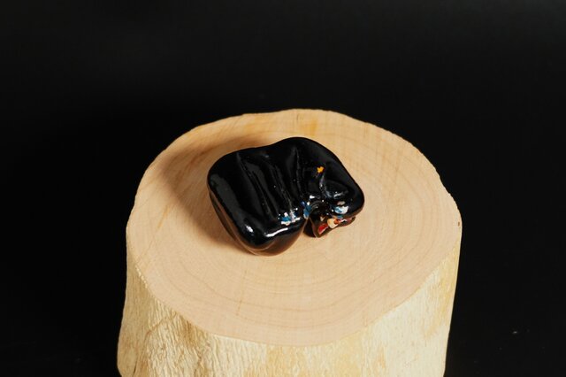 Makie Nemuri Neko-Blak Cat 003 (蒔絵 眠り猫 黒猫) | iichi 日々の暮らしを心地よくするハンドメイドやアンティークのマーケットプレイス