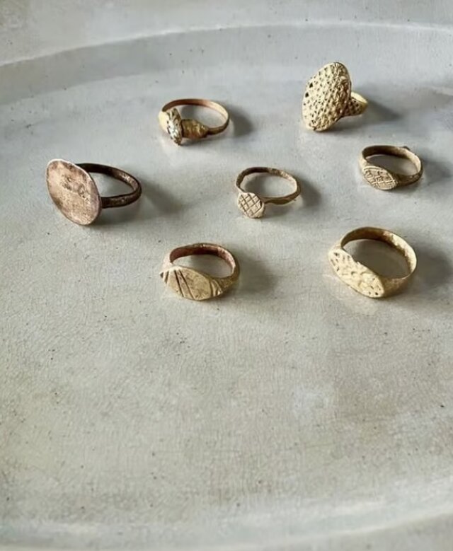 古代ヴァイキングリング 六角 | iichi 日々の暮らしを心地よくするハンドメイドやアンティークのマーケットプレイス