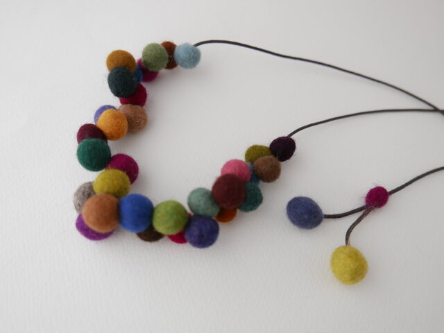 single loop long C01 | iichi 日々の暮らしを心地よくするハンドメイドやアンティークのマーケットプレイス