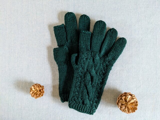 メリノウール100%スマホ対応手袋深緑(男性用L) | iichi 日々の暮らしを心地よくするハンドメイドやアンティークのマーケットプレイス