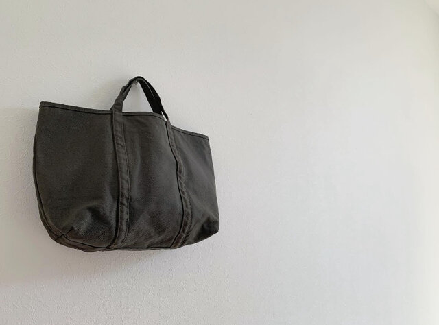 BASIC TOTE(M) オリーブブラウン | iichi 日々の暮らしを心地よくするハンドメイドやアンティークのマーケットプレイス