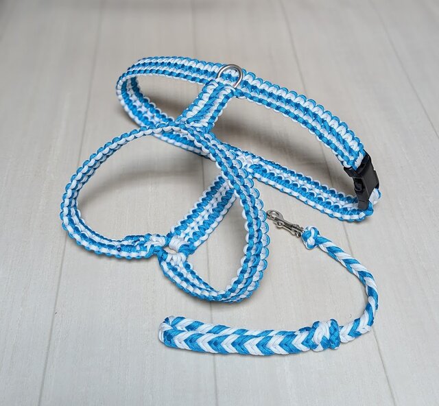 大型~中型犬用 二点フック、ガッチリハーネス (首回り57cm 胸回り76cm) | iichi 日々の暮らしを心地よくするハンドメイドやアンティークのマーケットプレイス