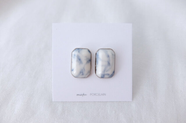 ピアス rectangle/large vent | iichi 日々の暮らしを心地よくするハンドメイドやアンティークのマーケットプレイス