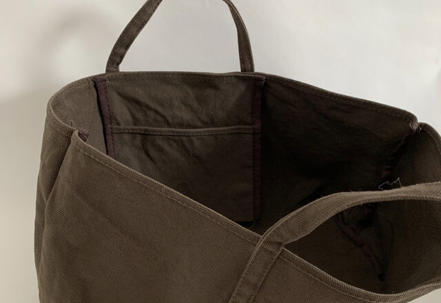 オプション : : 内ポケット (BASIC TOTE Mサイス用) | iichi 日々の暮らしを心地よくするハンドメイドやアンティークのマーケットプレイス