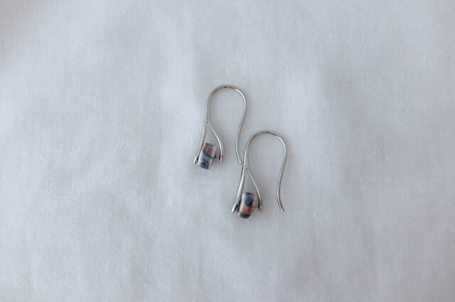 ピアス rond nuit/silver | iichi 日々の暮らしを心地よくするハンドメイドやアンティークのマーケットプレイス