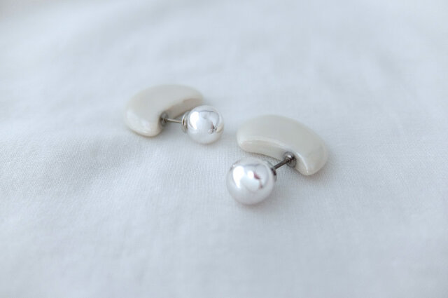 ピアス ship aurore | iichi 日々の暮らしを心地よくするハンドメイドやアンティークのマーケットプレイス