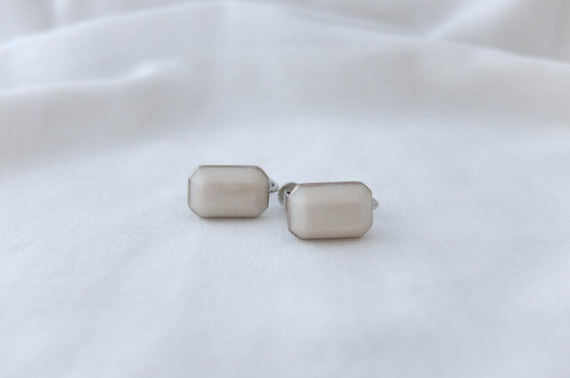 イヤリング rectangle/large aurore | iichi 日々の暮らしを心地よくするハンドメイドやアンティークのマーケットプレイス