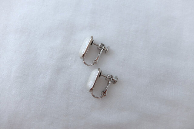 イヤリング rectangle/large aurore | iichi 日々の暮らしを心地よくするハンドメイドやアンティークのマーケットプレイス