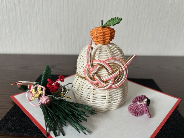 籐の小さな鏡餅 小・7 | iichi 日々の暮らしを心地よくするハンドメイドやアンティークのマーケットプレイス