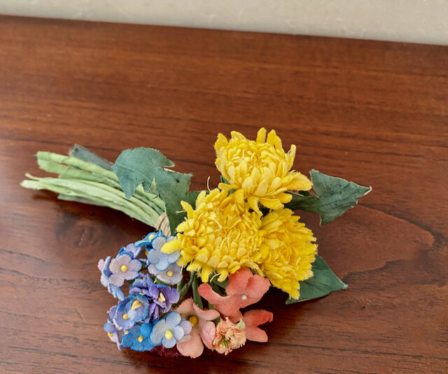 presents from spring C | iichi 日々の暮らしを心地よくするハンドメイドやアンティークのマーケットプレイス