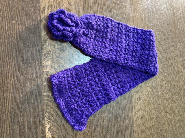 No. 365 コサージュのプチマフラー | iichi 日々の暮らしを心地よくするハンドメイドやアンティークのマーケットプレイス