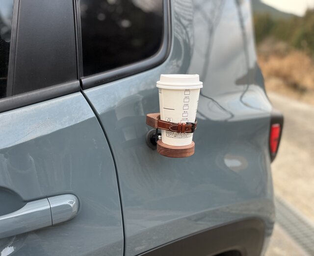 自在マグネット付ドリンクホルダー | iichi 日々の暮らしを心地よくするハンドメイドやアンティークのマーケットプレイス