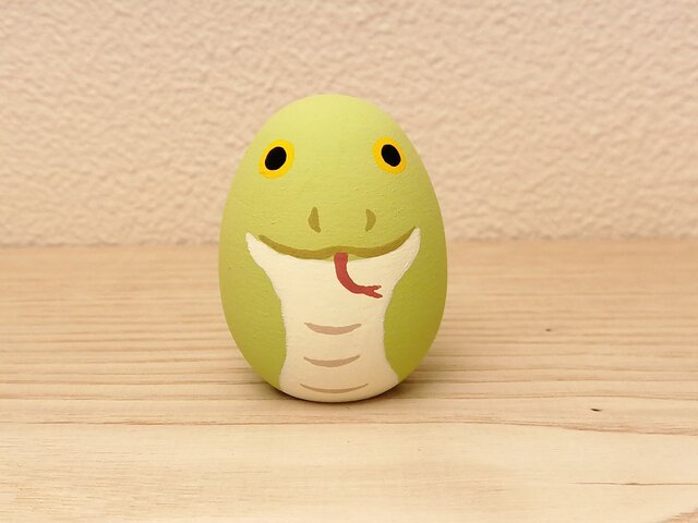 干支たまご 巳 黄緑 S | iichi 日々の暮らしを心地よくするハンドメイドやアンティークのマーケットプレイス