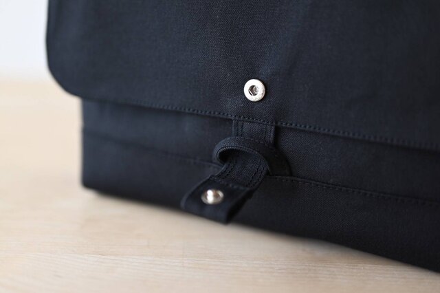 だれでもショルダーバッグ B5 横型 帆布 | iichi 日々の暮らしを心地よくするハンドメイドやアンティークのマーケットプレイス