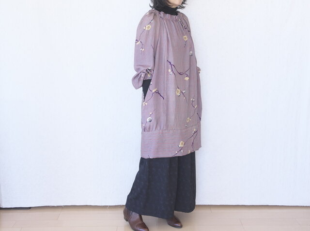 スモックワンピース | iichi 日々の暮らしを心地よくするハンドメイドやアンティークのマーケットプレイス