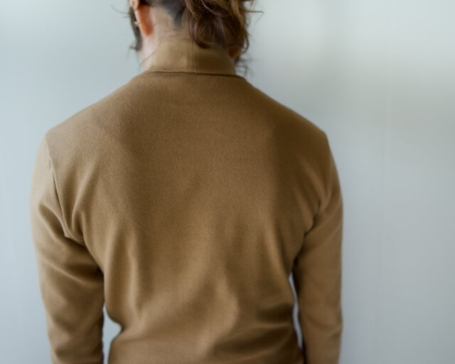 フライスコットンタートル/fries cotton turtle cutsew/mocha | iichi 日々の暮らしを心地よくするハンドメイドやアンティークのマーケットプレイス