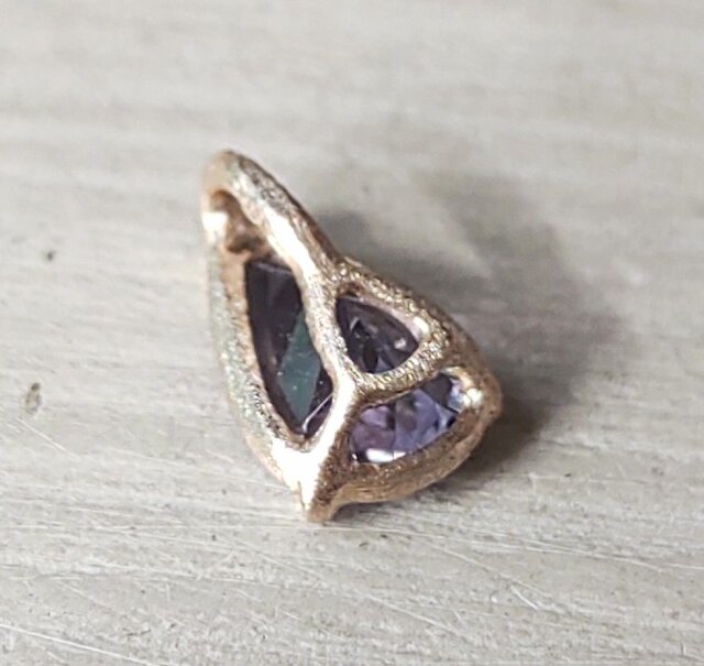 Tanzanite＊K10 top | iichi 日々の暮らしを心地よくするハンドメイドやアンティークのマーケットプレイス