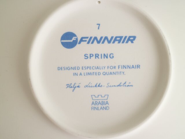 ARABIA×FINNAIR / Helja ヘルヤ SPRING 陶板 NO.5646 | iichi 日々の暮らしを心地よくするハンドメイドやアンティークのマーケットプレイス