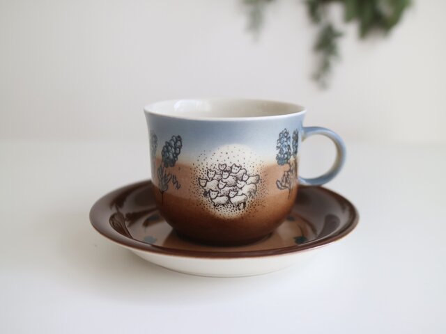 ARABIA / Helja ヘルヤ Aidilleシリーズ Mother's Cup 1980年 No.5409 | iichi 日々の暮らしを心地よくするハンドメイドやアンティークの ...