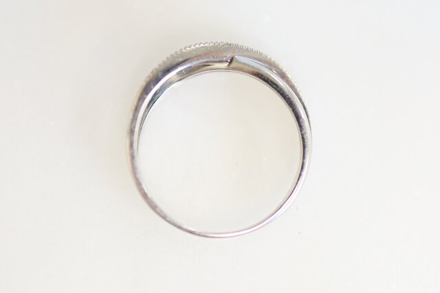 10kダイヤモンドリング | iichi 日々の暮らしを心地よくするハンドメイドやアンティークのマーケットプレイス